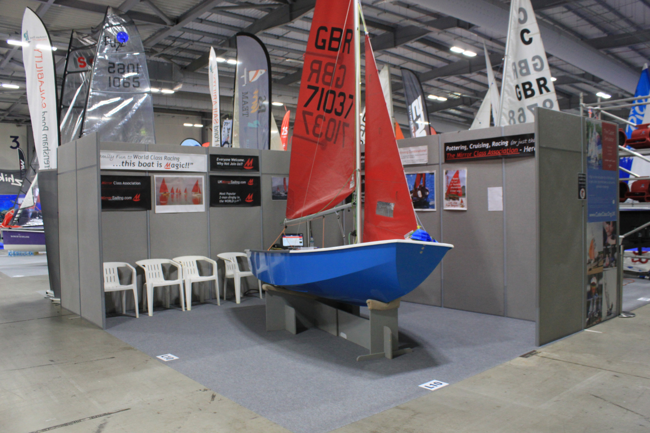UK Mirror Sailing - The classic family dinghy for training, racing and ...