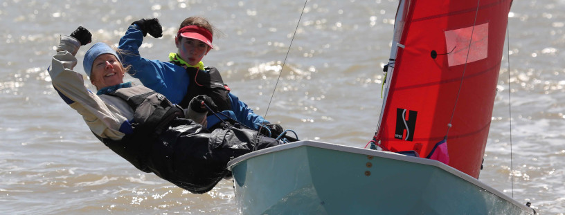 Building a Mirror dinghy from a kit