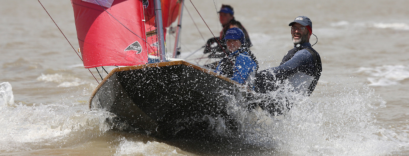 UK Mirror Sailing - The classic family dinghy for training, racing and ...